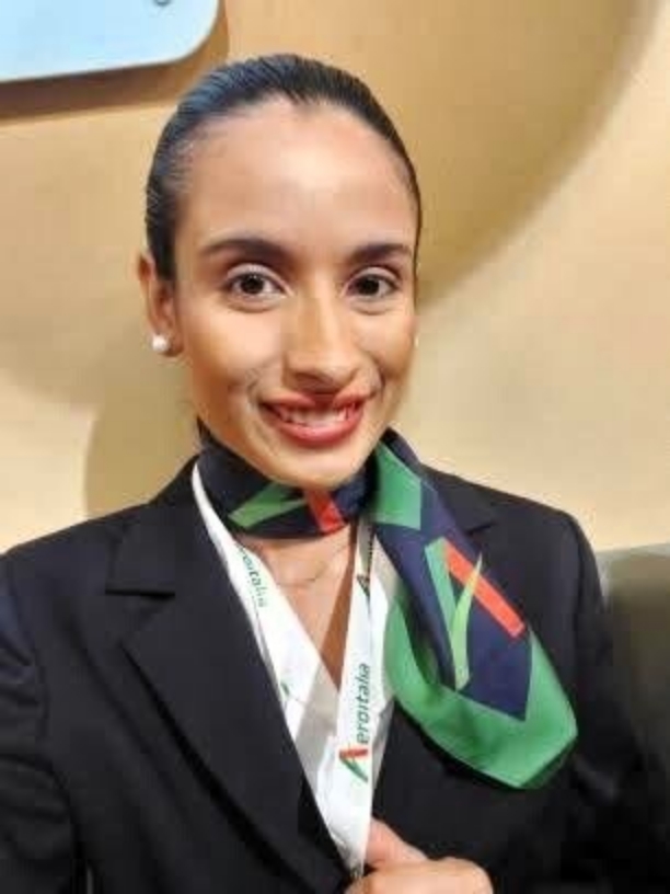 Azafata Trolita Se Le Filtran Todas Sus Fotos Hot • PACKS.RED